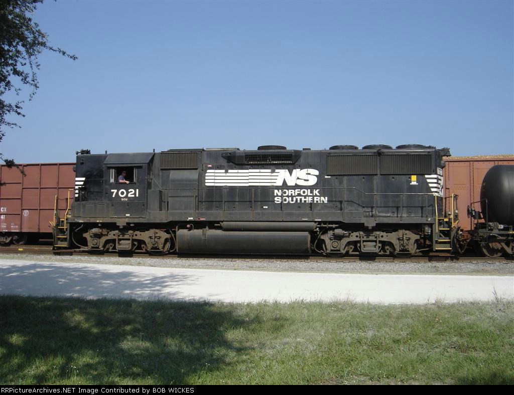 NS 7021